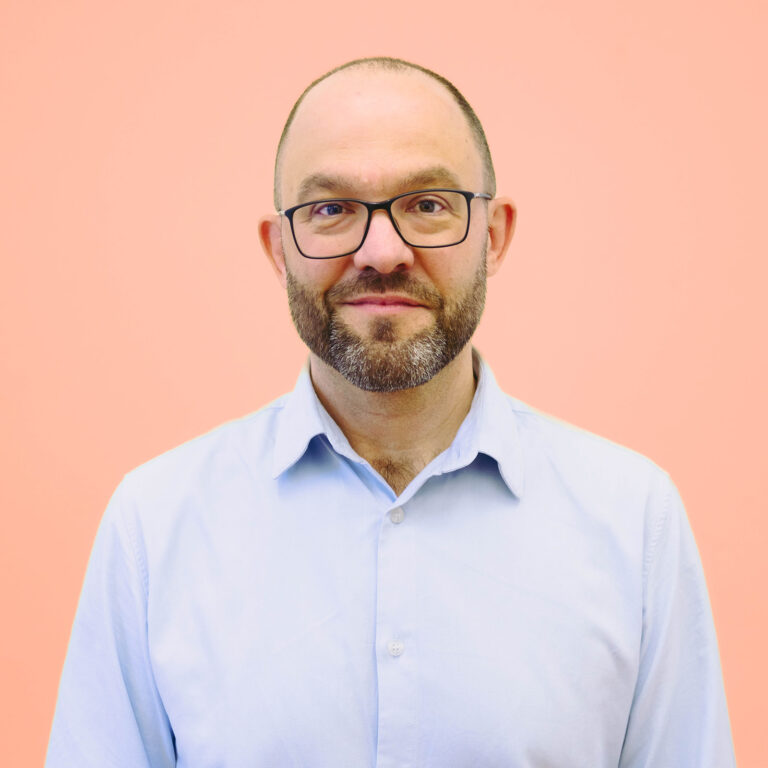 David Nicholson - Levati